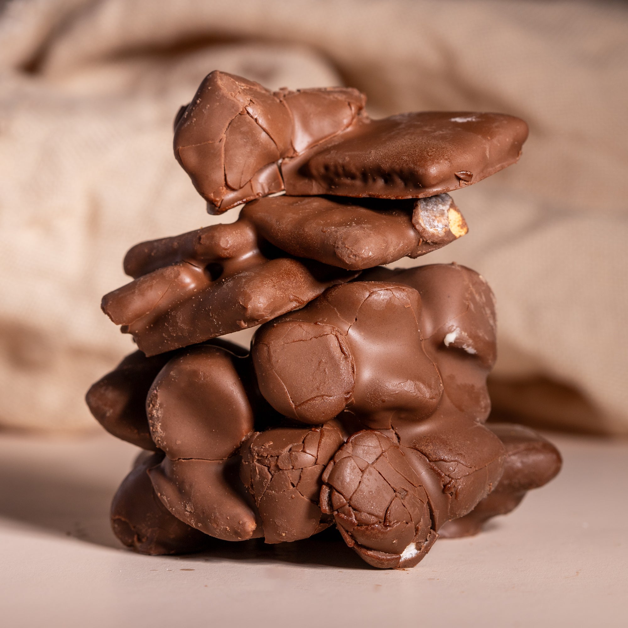 Milk Chocolate S'more Clusters – Chocolate.com